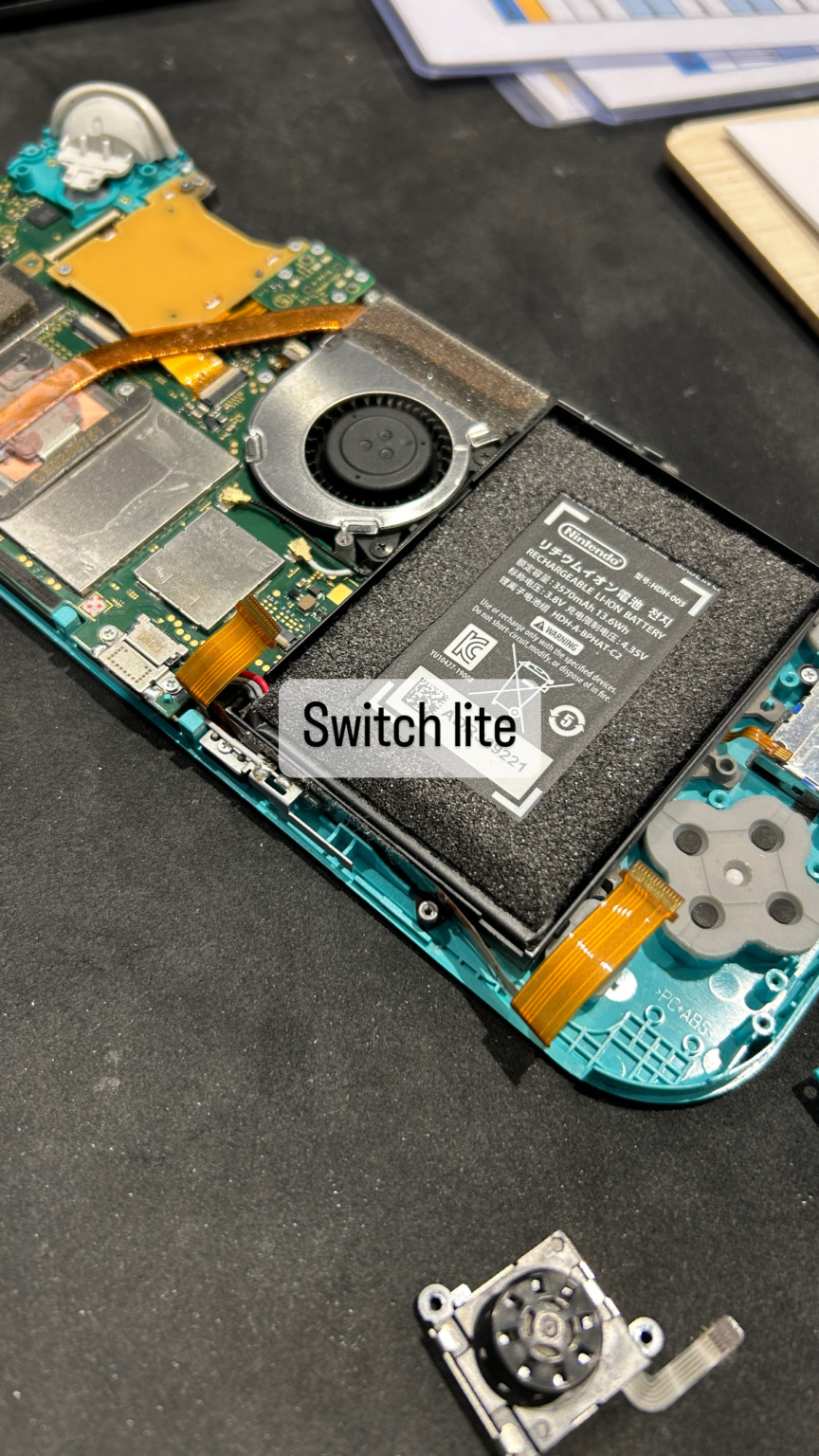 【本日の修理】Switch lite ドックコネクタ＆スティック交換！｜SMART Re:MAKE｜岐阜市にあるiPhone修理、iPad修理、Android修理屋